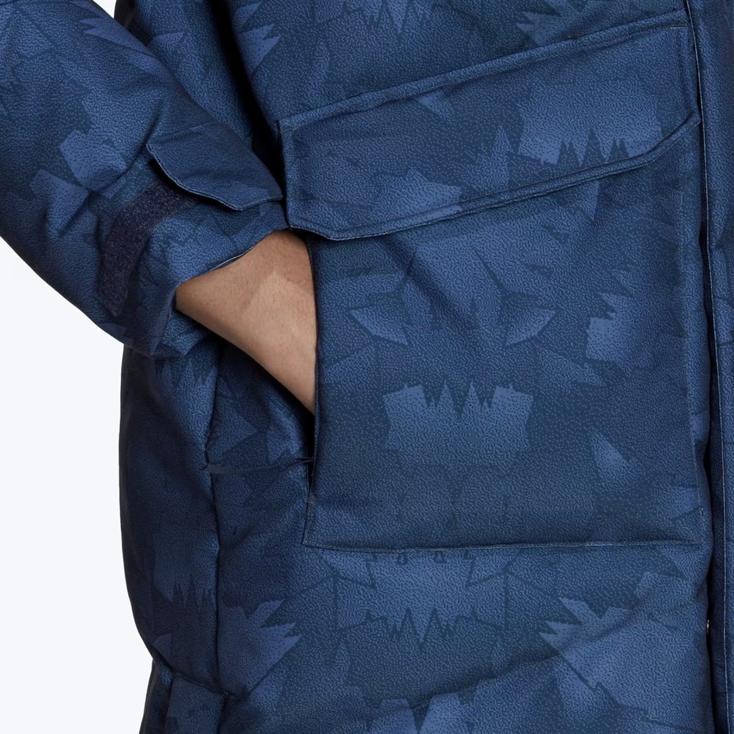 Juventus FC padded down long jacket 2023 - Adidas – SoccerTracksuits.com