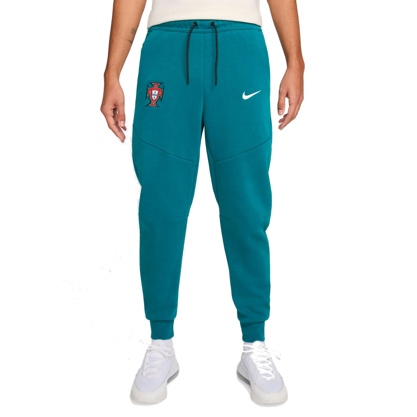 Portugal Tech fleece presentation soccer tracksuit 2024/25 - Nike ...