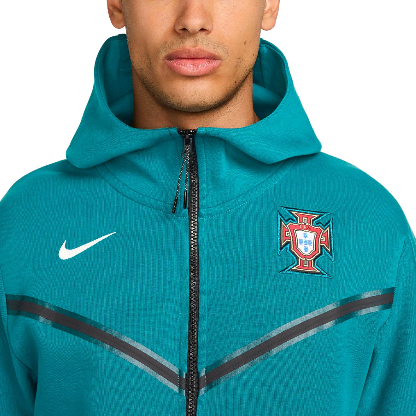 Portugal Tech fleece presentation soccer tracksuit 2024/25 - Nike ...
