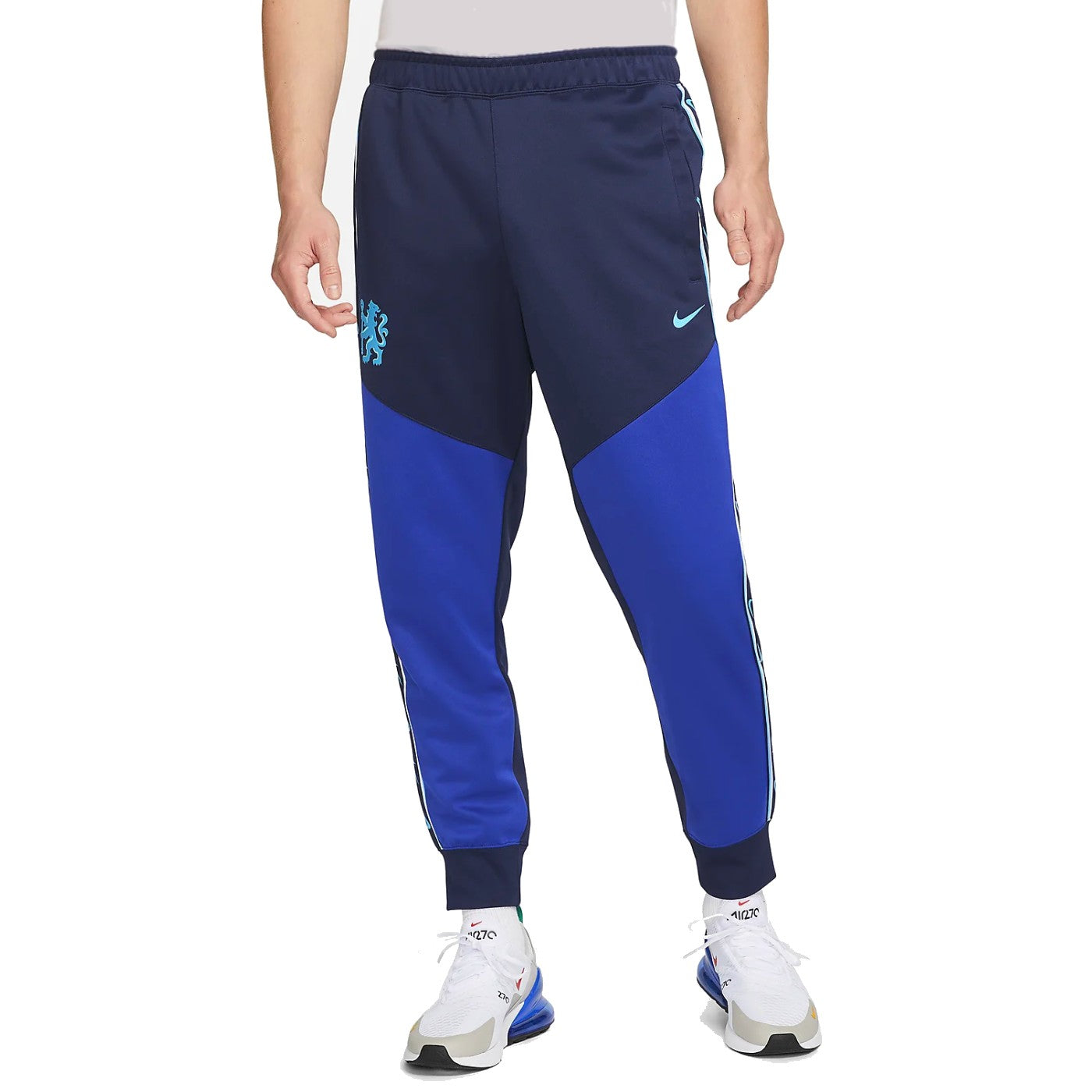 Chelsea FC Fanwear presentation tracksuit 2023 - Nike ...