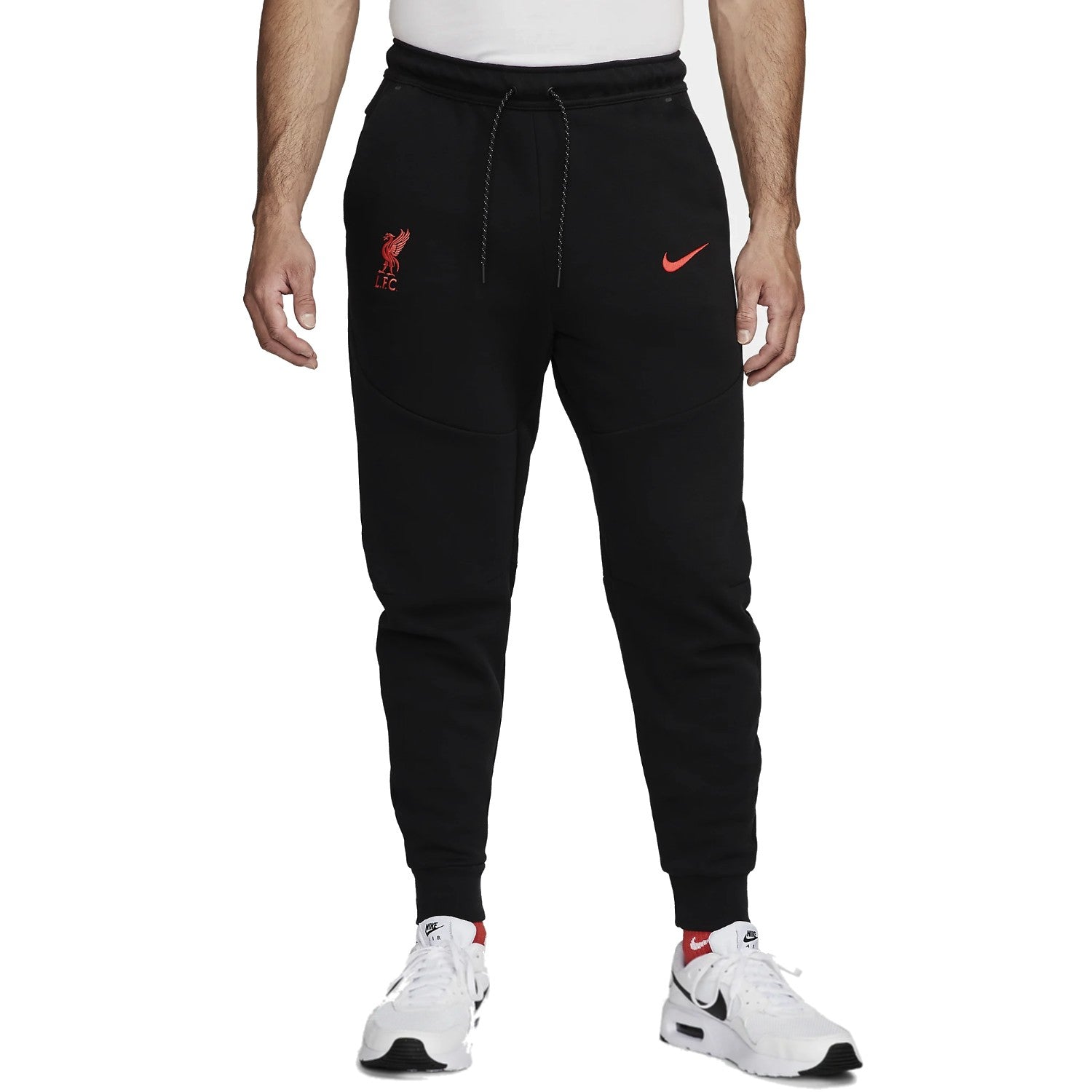 Liverpool FC black Tech Fleece presentation tracksuit 2022/23 - Nike ...