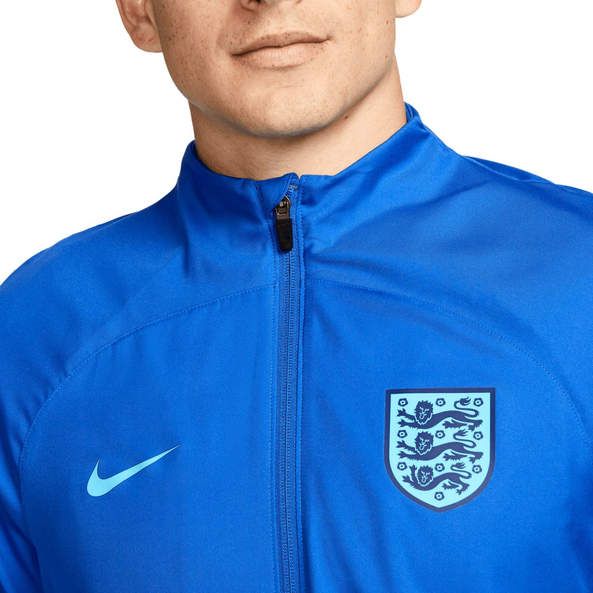 England training presentation Soccer tracksuit 2022/23 - Nike ...