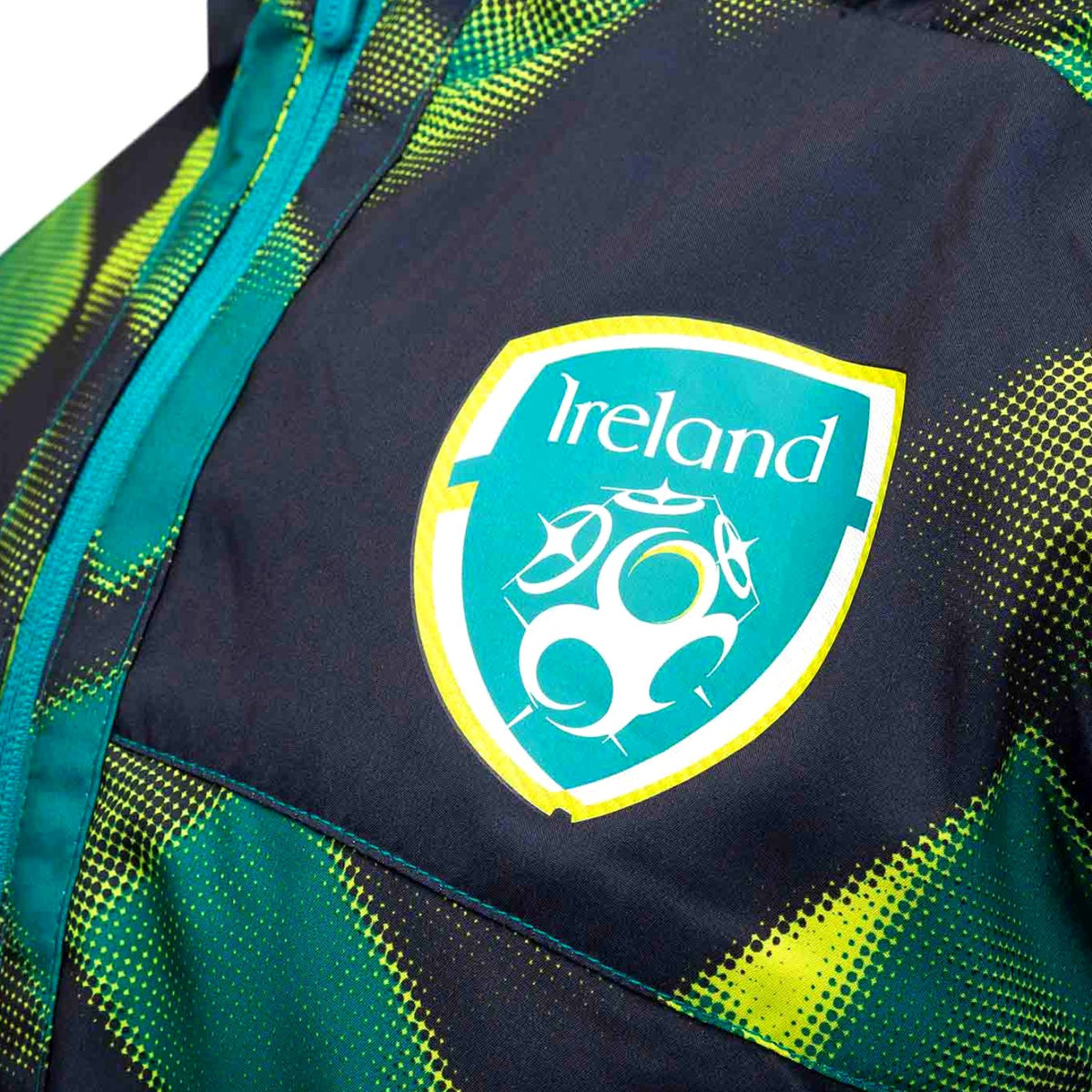 Ireland (Eire) training technical bench jacket 2022/23 - Umbro ...